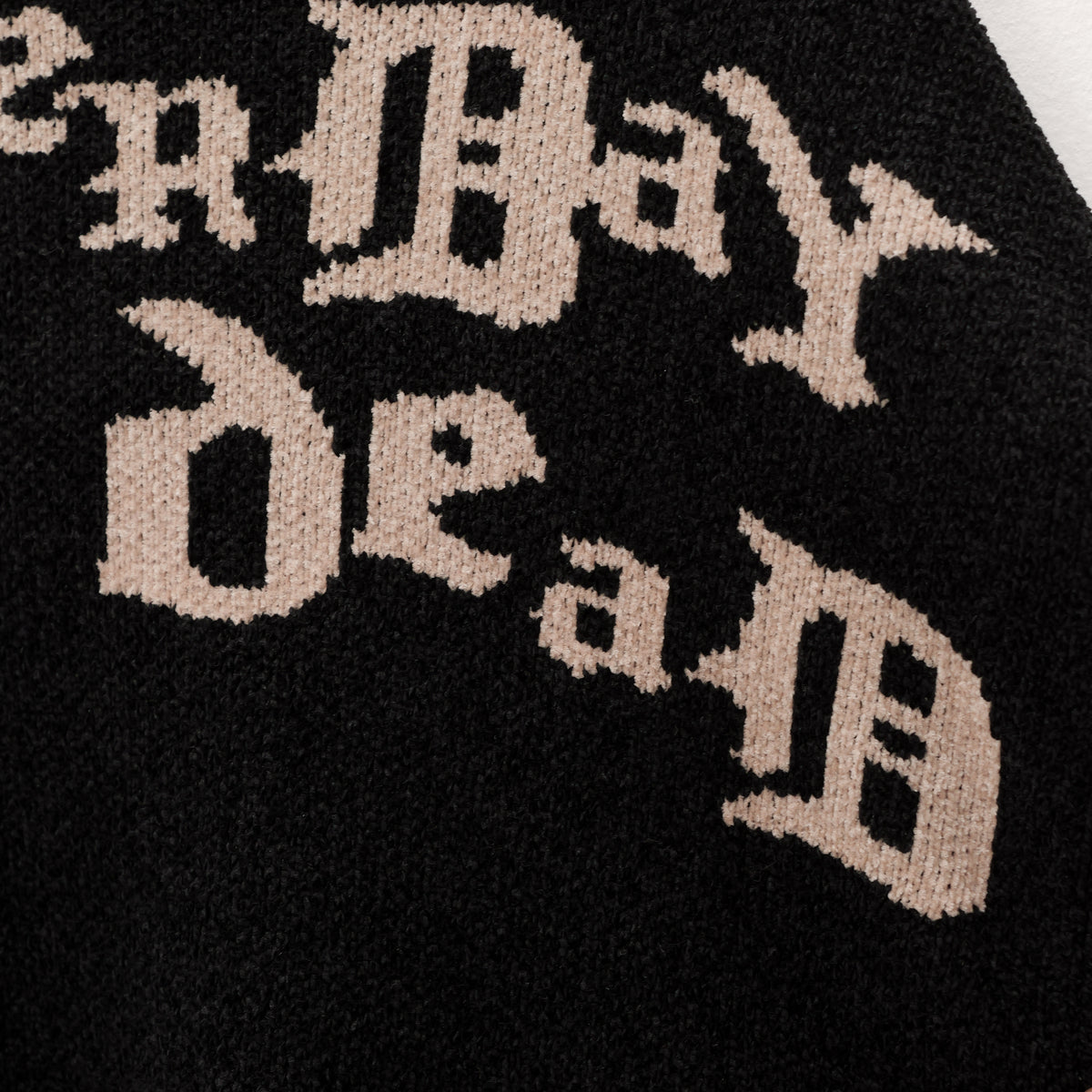 OLD ENGLISH KNIT SWEATER BLACK | Yesterday is Dead